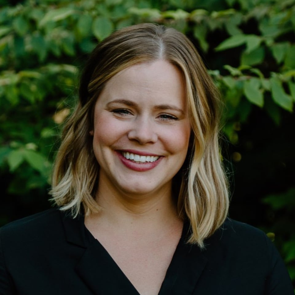 Laura Petermeyer - Broker | Lake & Company Real Estate