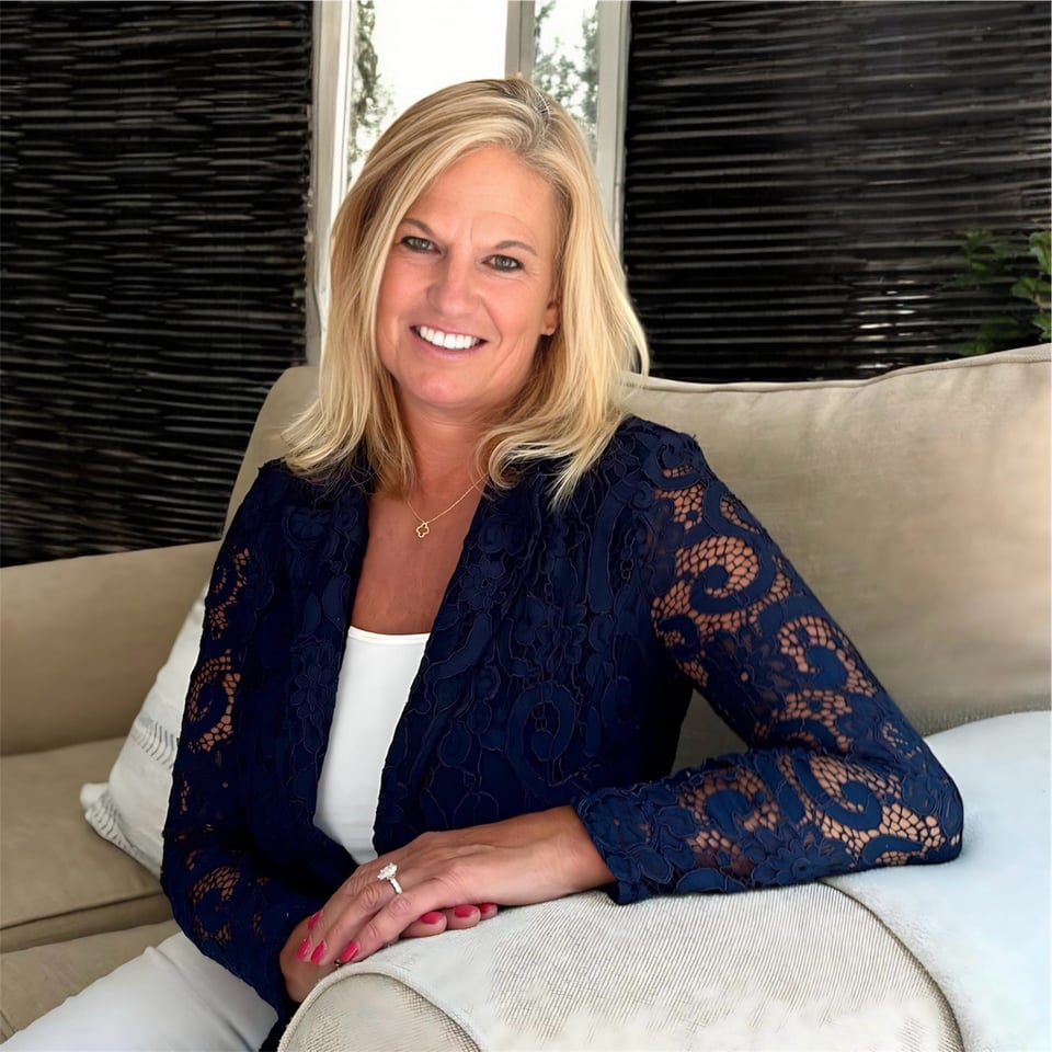 Lisa Oehler | SERHANT.