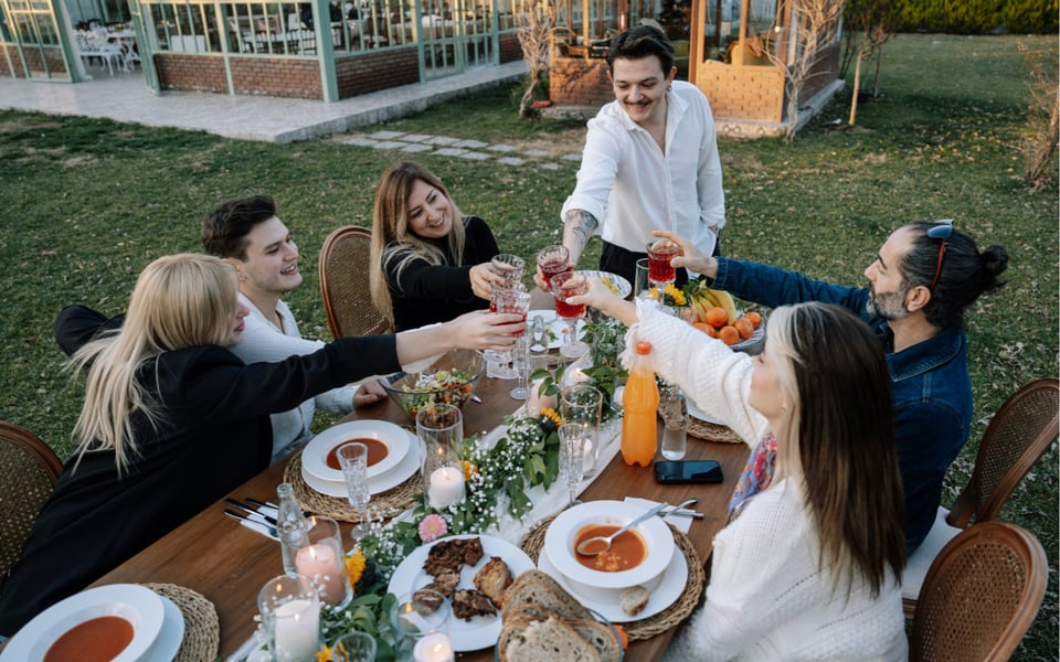 Creating the Perfect Outdoor Living Space for Entertaining | Blog ...