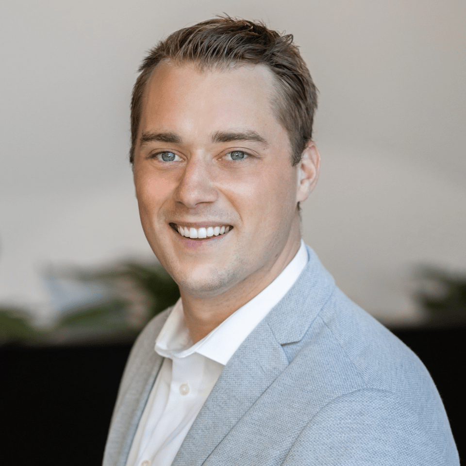 Phil Nelson Real Estate Agent in Snohomish, WA - Discover Luxury Homes