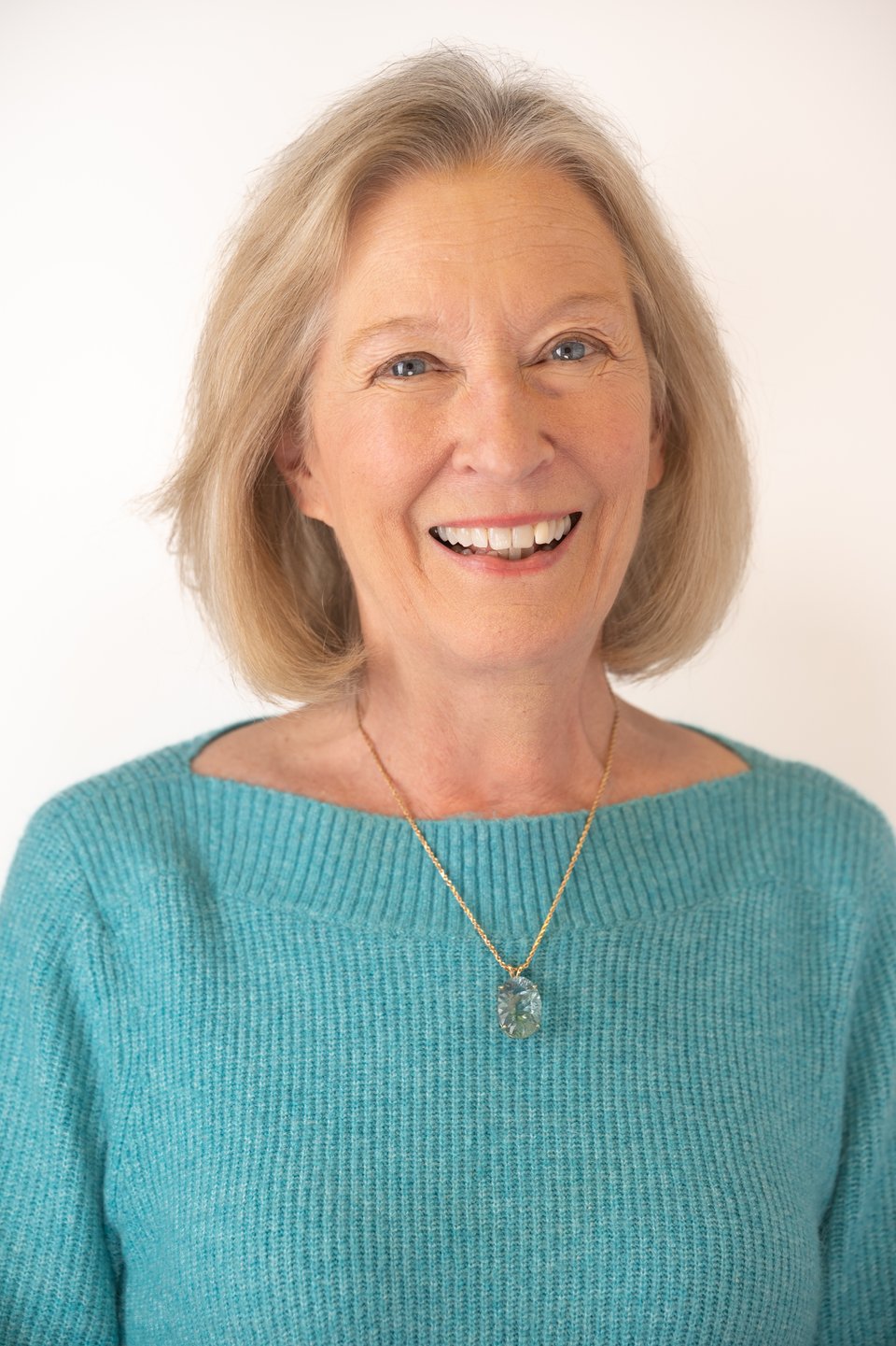 Debra Crouch | Real Estate Agent | Benson & Mangold