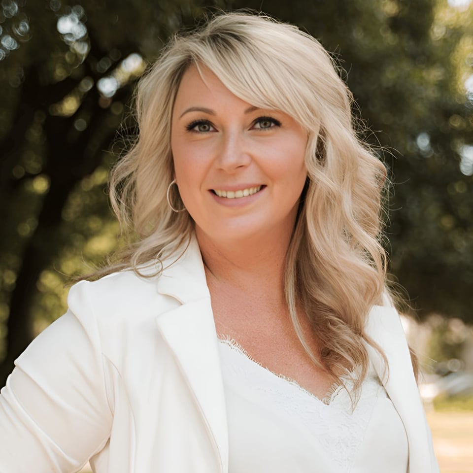 Amanda Parker Real Estate Agent Pacific Northwest – Discover Your Dream Home