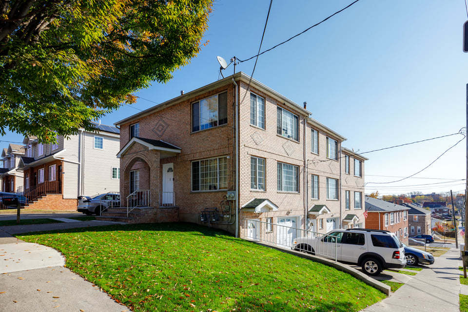 Staten Island Multi-Family | MYC