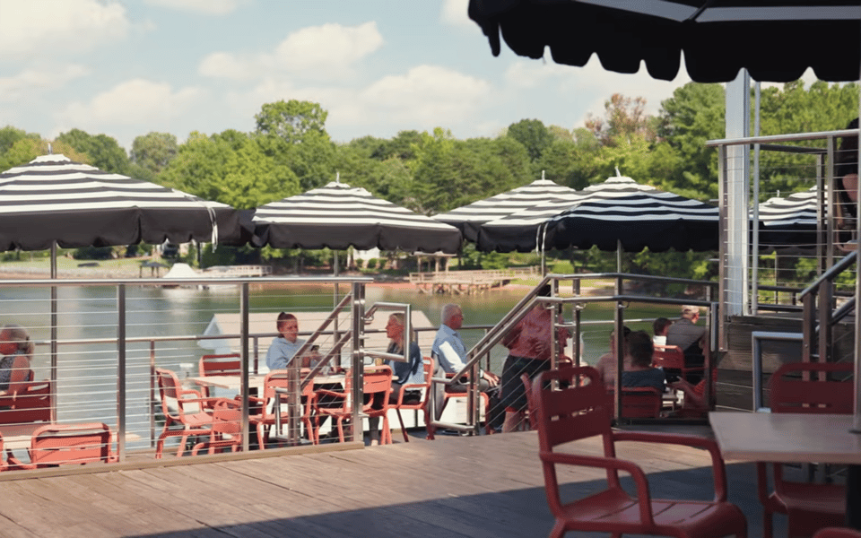 Best Lake Norman Waterfront Restaurants With Stunning Views