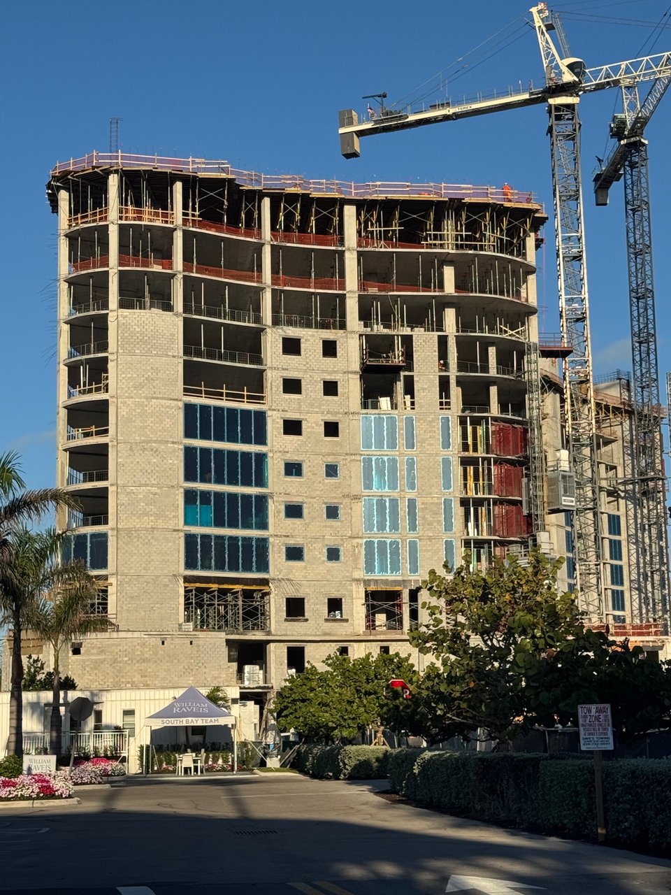 Buying New Construction Homes in Naples, Florida: What You Need to Know