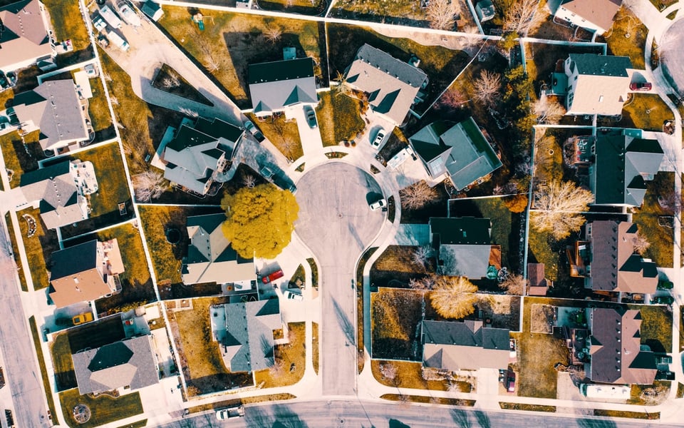 Neighborhood Amenities That Increase Home Value | Blog | Noa Levy
