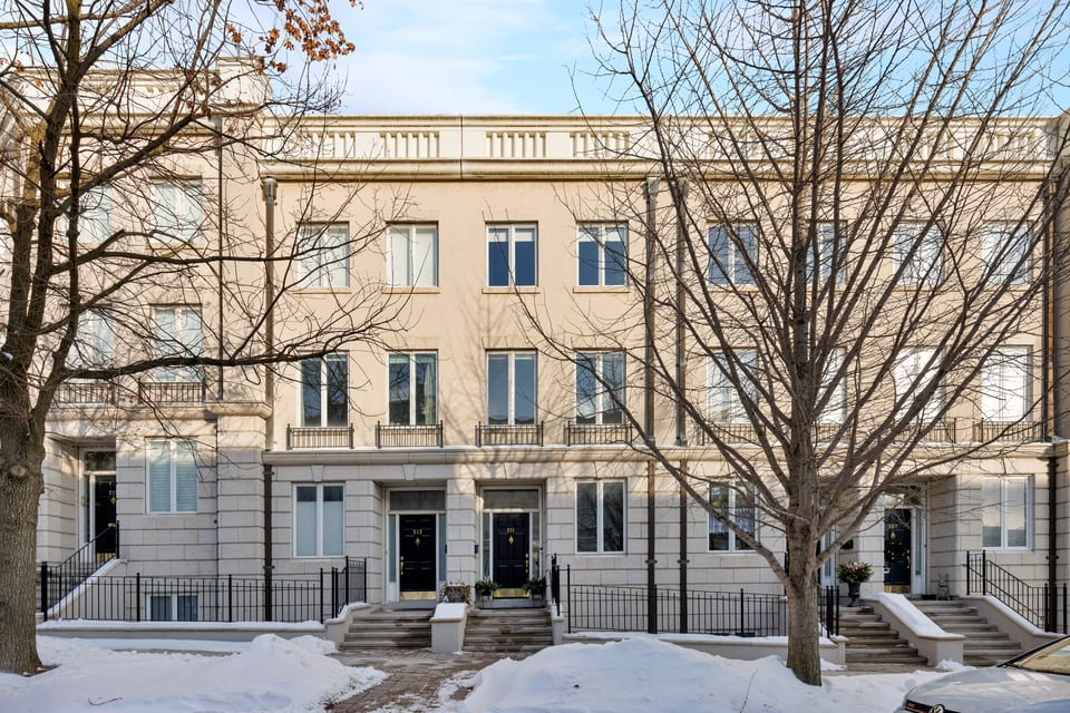 211 Walmer Rd | Toronto, ON M5R 3P7 | Jonathan Ferrier