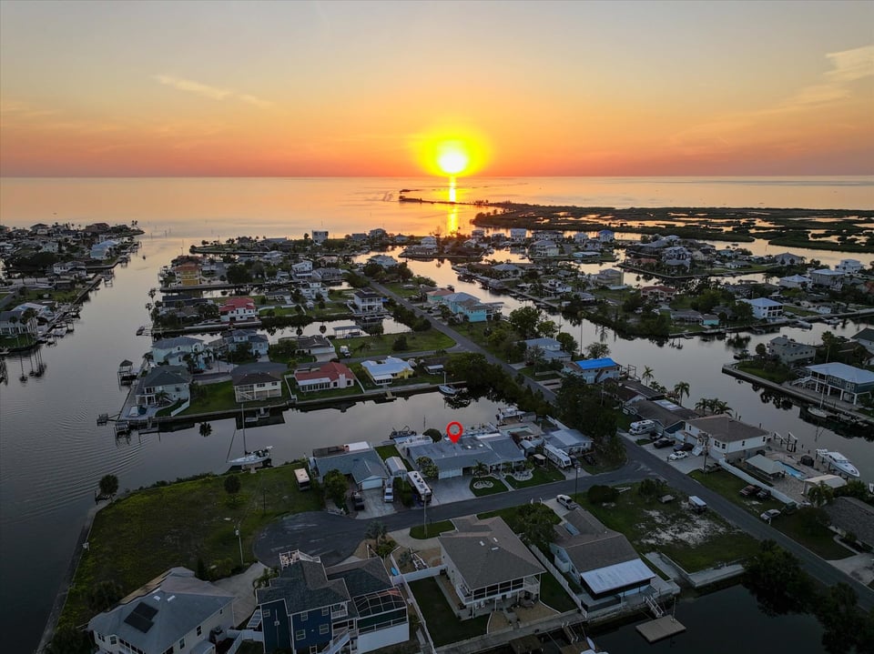 Hidden Gems Hernando Beach, FL – Discover Now!
