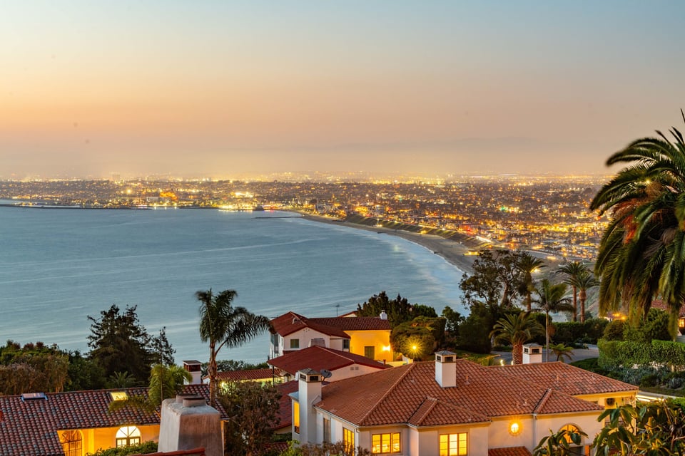 Coastline Views in Malaga Cove