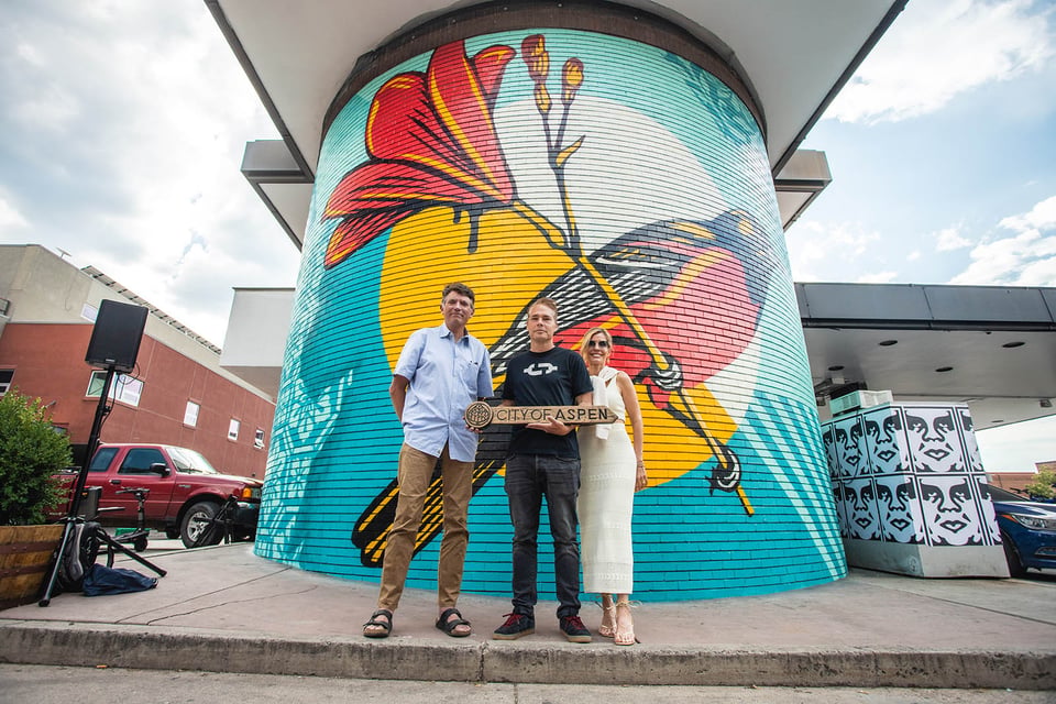 One Earth, One Community: How Aspen Embraced Bold Art - 212GALLERY