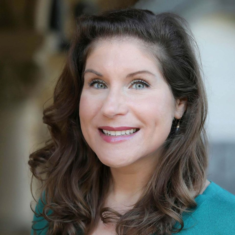Nicole Best Varela - Your Local Real Estate Salesperson