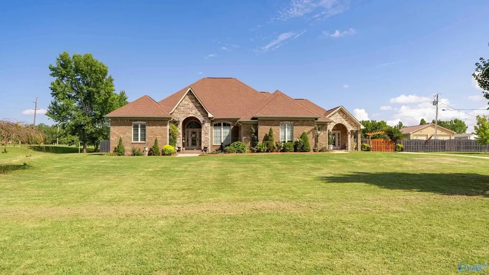 24782 Hobbs Loop