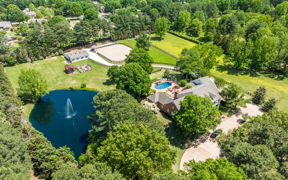 Collierville | Neighborhood Guide | The Judy Mac Team