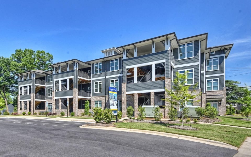 Living in Cotswold Charlotte NC: 2026 Neighborhood Guide