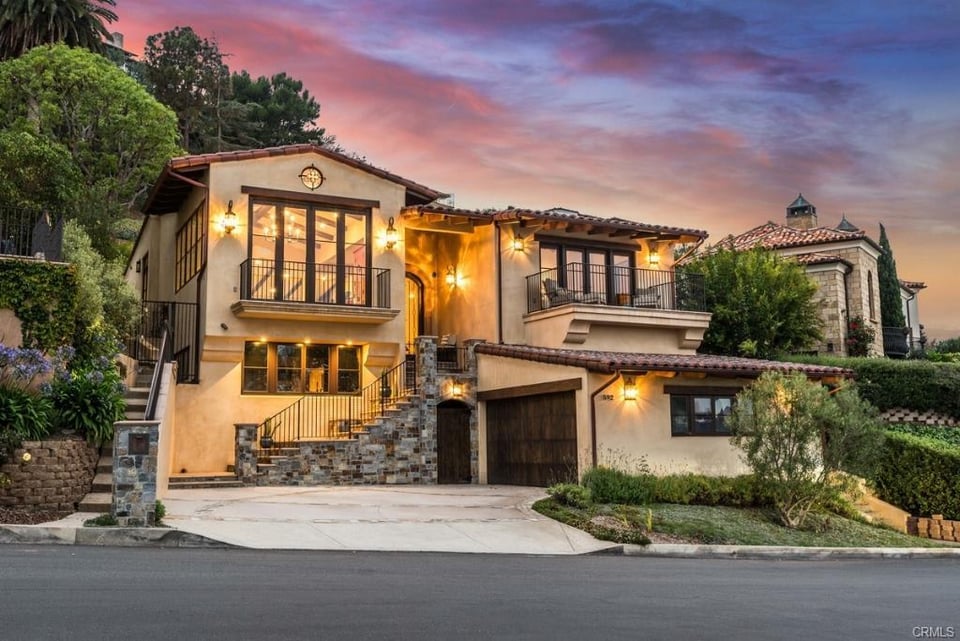 592 Via Almar | Suzanne Dyer | Rolling Hills Estates Real Estate Agent