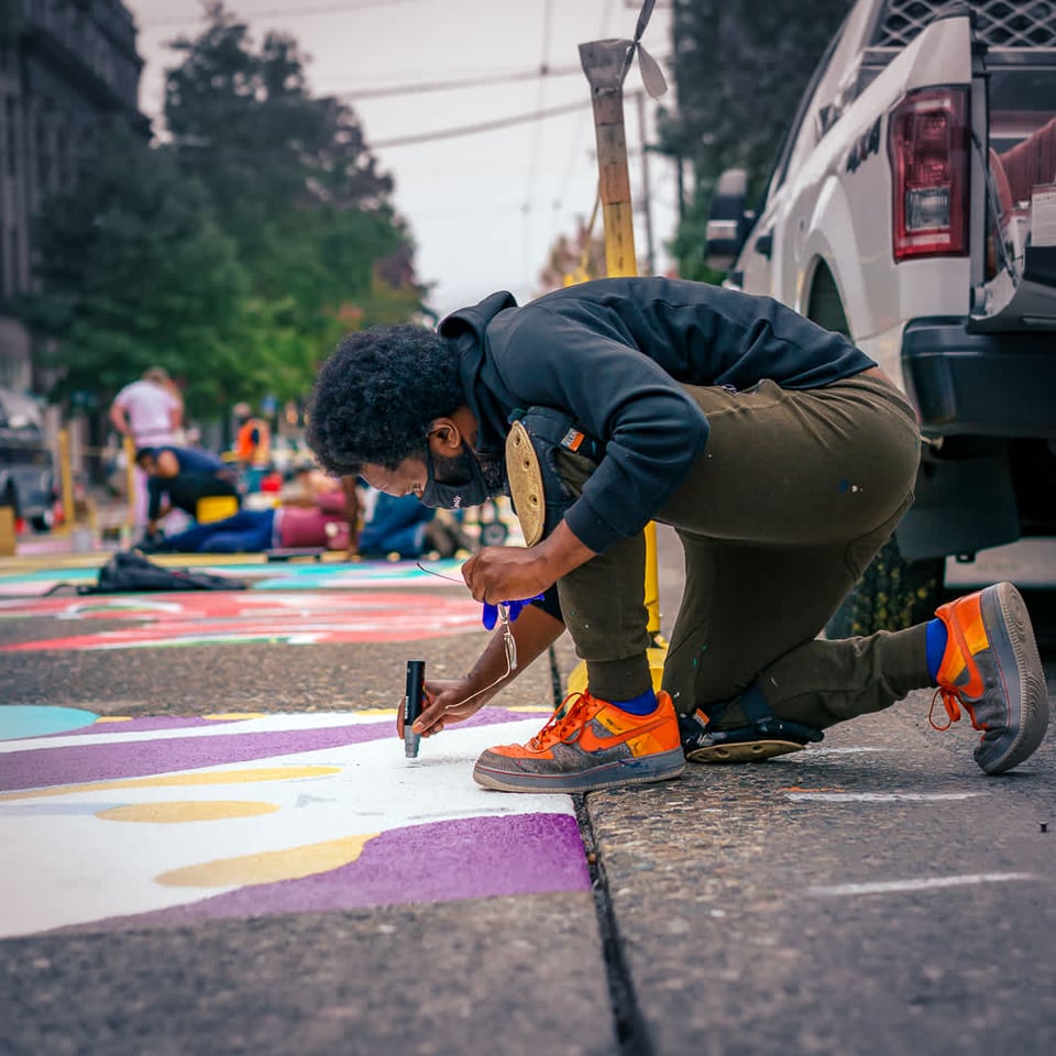 Seattle Art Walks: Six Creative Strolls to Discover