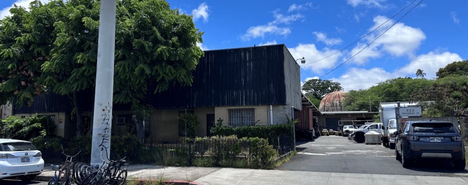 822 Mapunapuna St