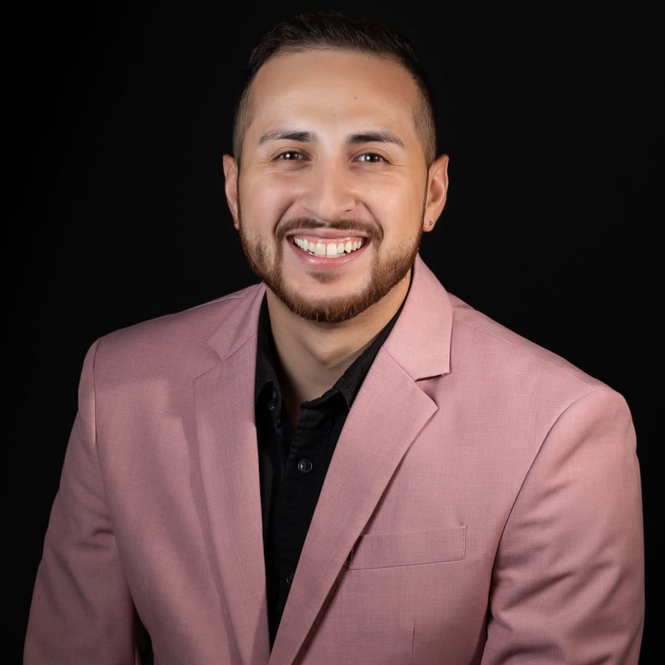 Salvador Banuelos | CITIEA - Real Estate Agent