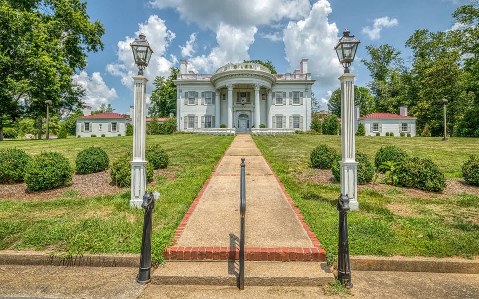 Discover Kingsport Real Estate – Luxury Living Awaits