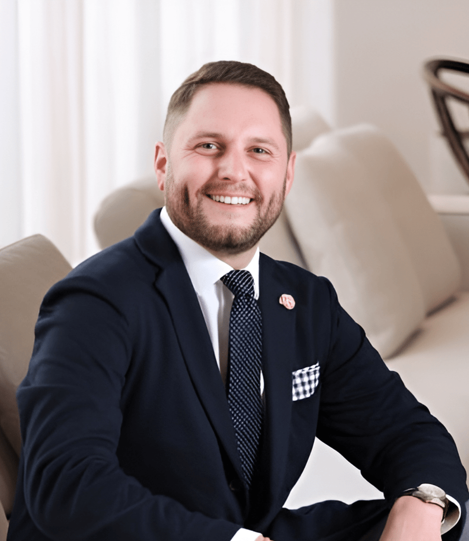 Max Austin-Williams: Your Chicago Real Estate Agent