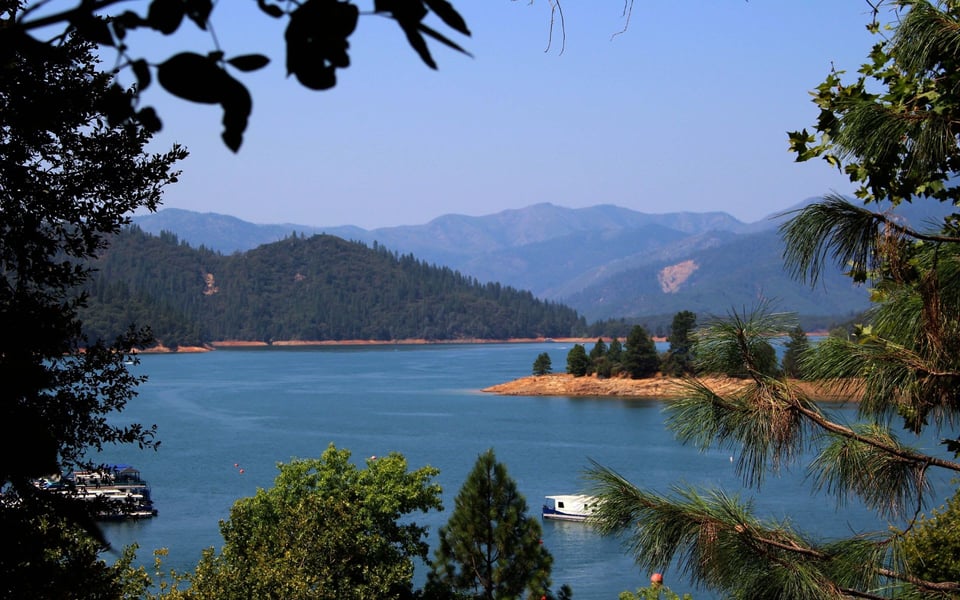 Shasta Lake City | Neighborhood Guide