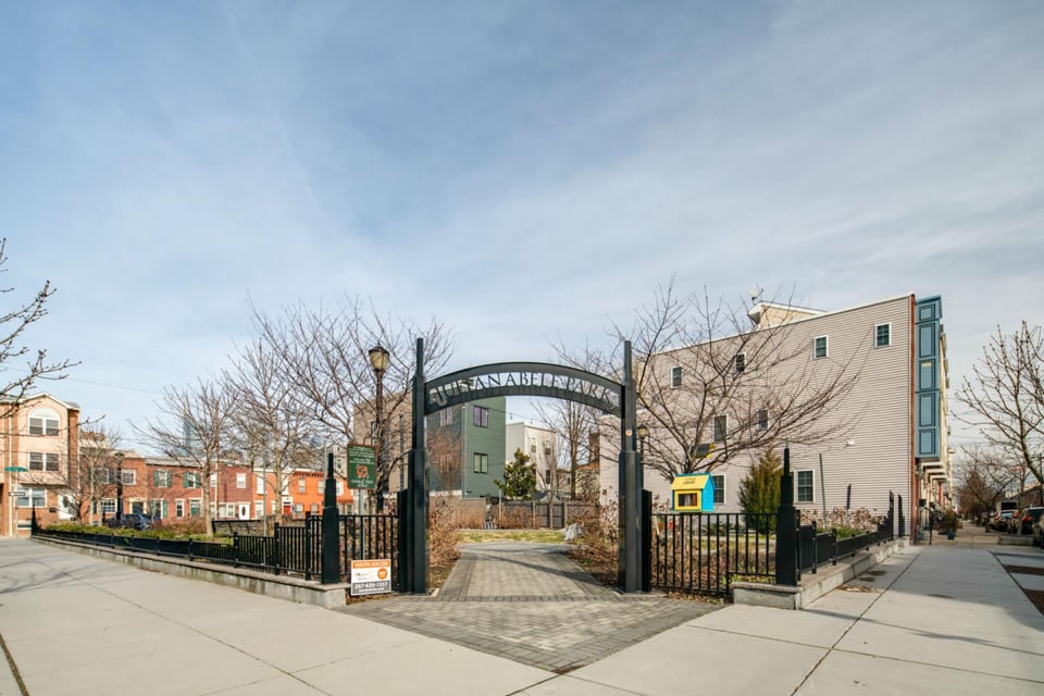 Graduate Hospital | Neighborhood Guide