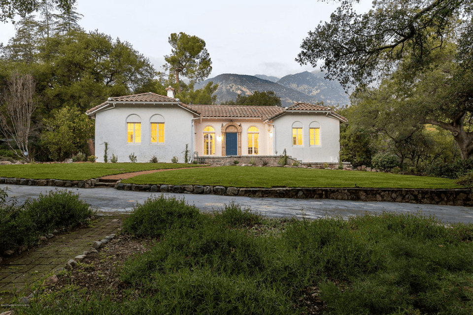 This Unique Property Consists Of 3 Separate Contiguous Parcels And Has ...