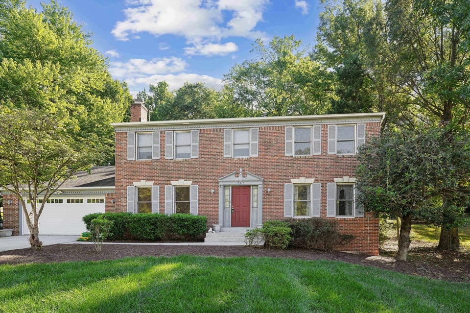 How Pearlman Meekin & Co. Achieved an Impressive Home Sale in ...