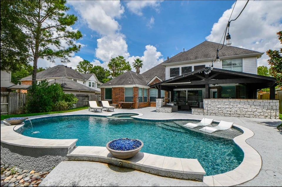 Cinco Ranch Greenway Village | Custom Pool Home in Katy TX | Kiecke ...