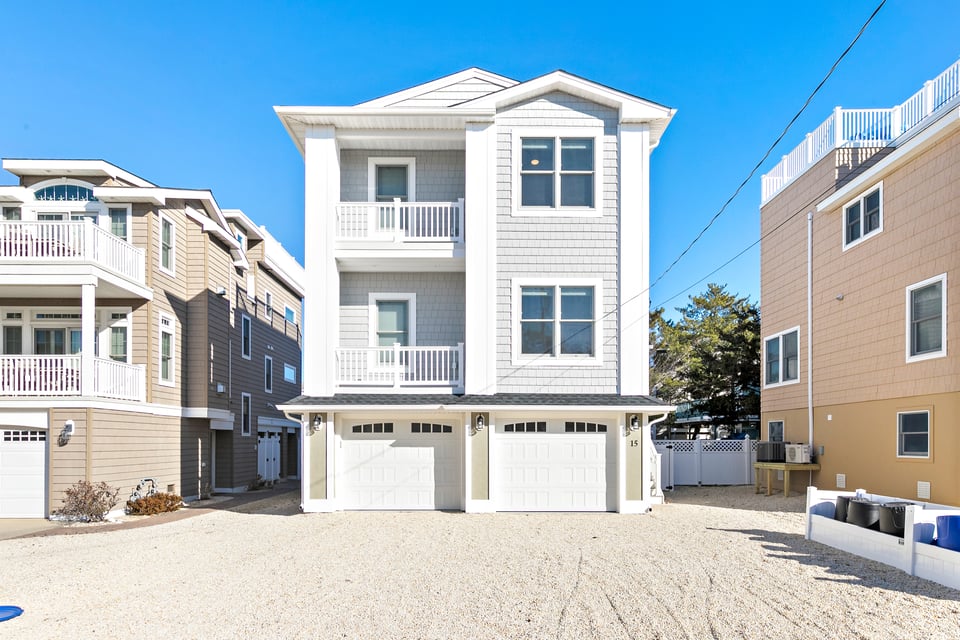 15 E 14th Street, Beach Haven