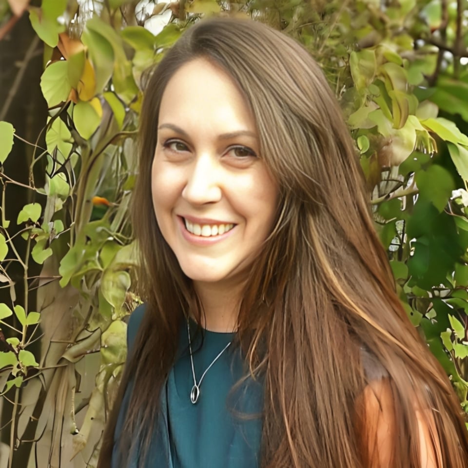 Humboldt Real Estate Agent Lacey Lyons – Your Local Expert
