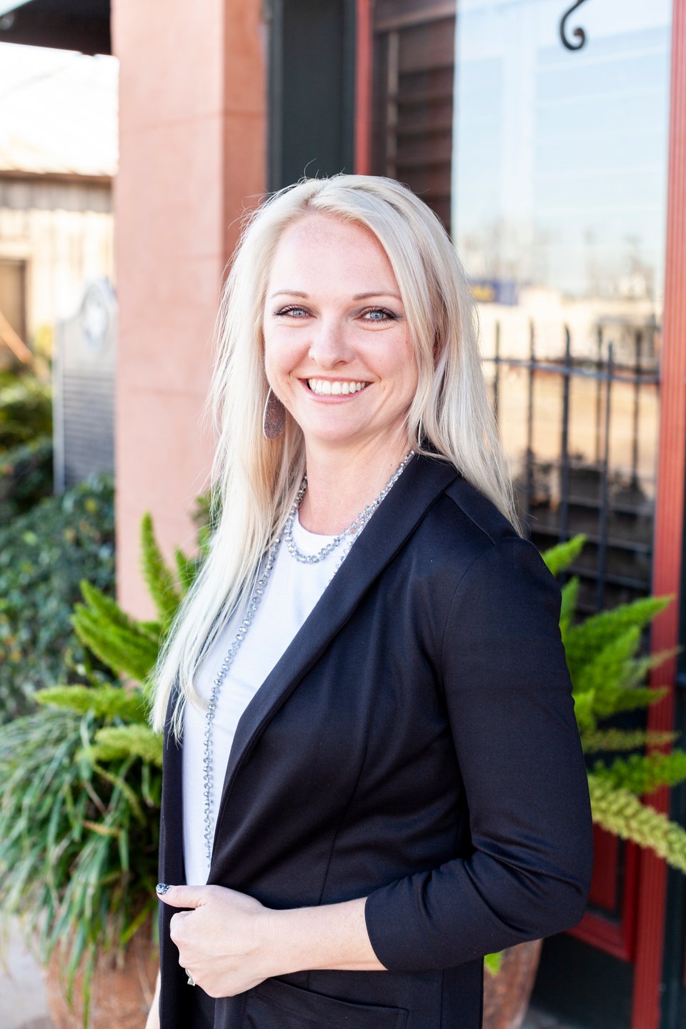 Candace Cornell - Your Local Real Estate Agent in TX