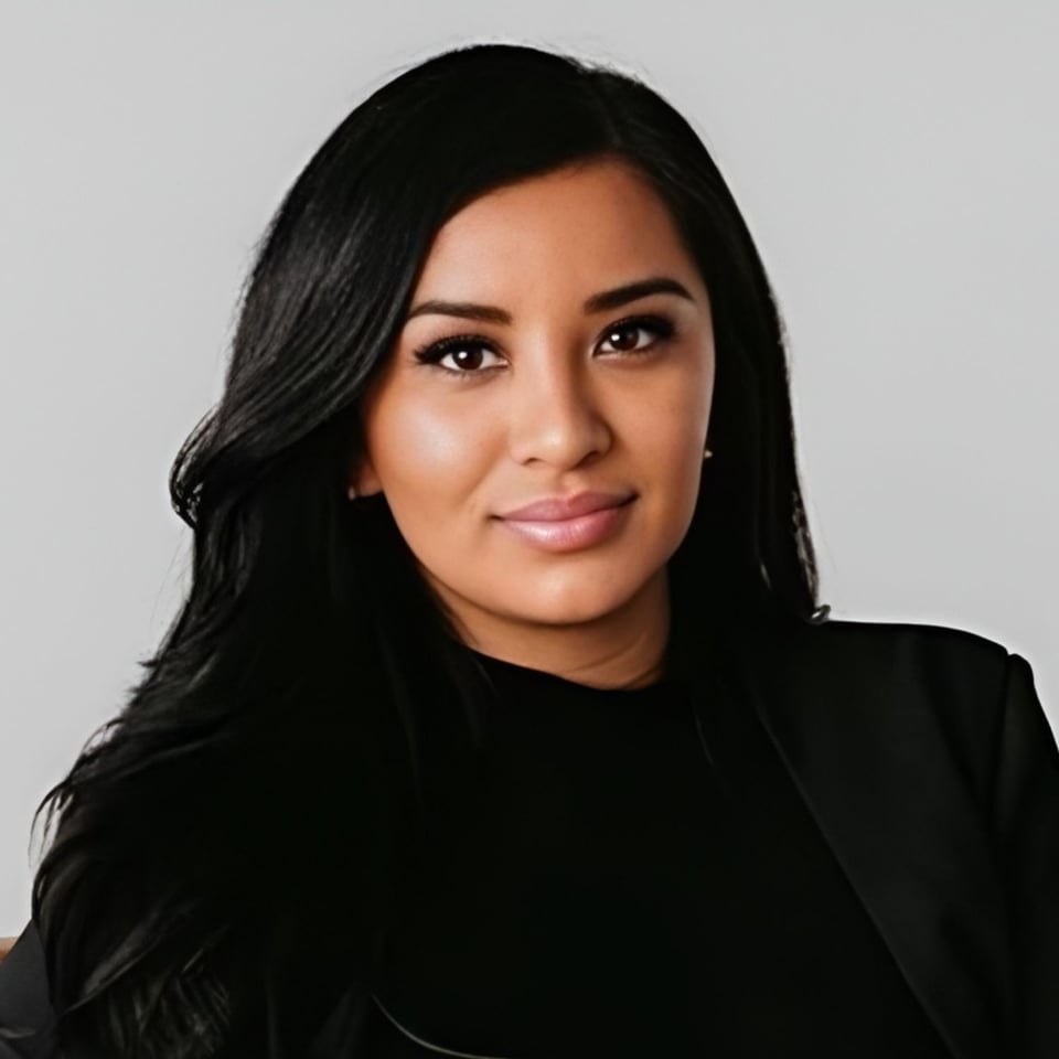 Jessica Jasmin Arteaga - Your Local Real Estate Agent