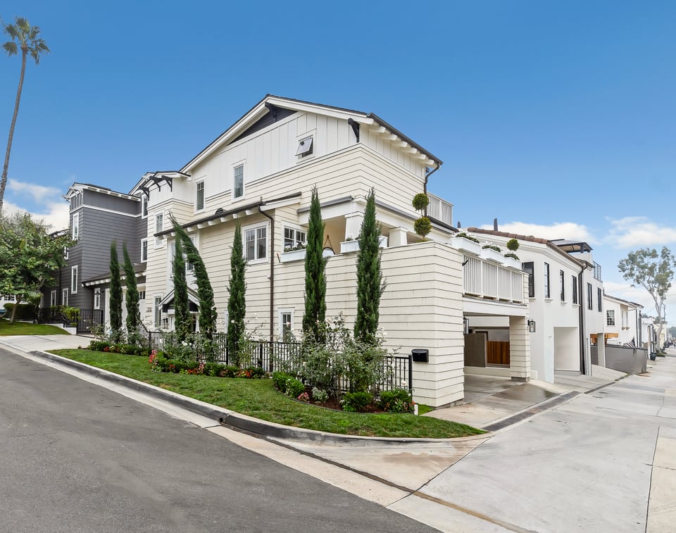 3731 4th Avenue | Casey Lesher