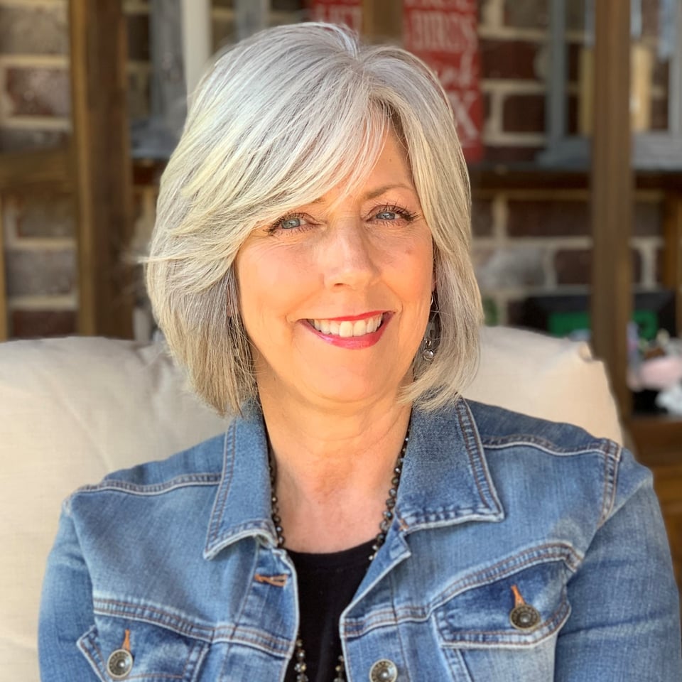 Teresa Beard - Your Local Real Estate Agent in TN