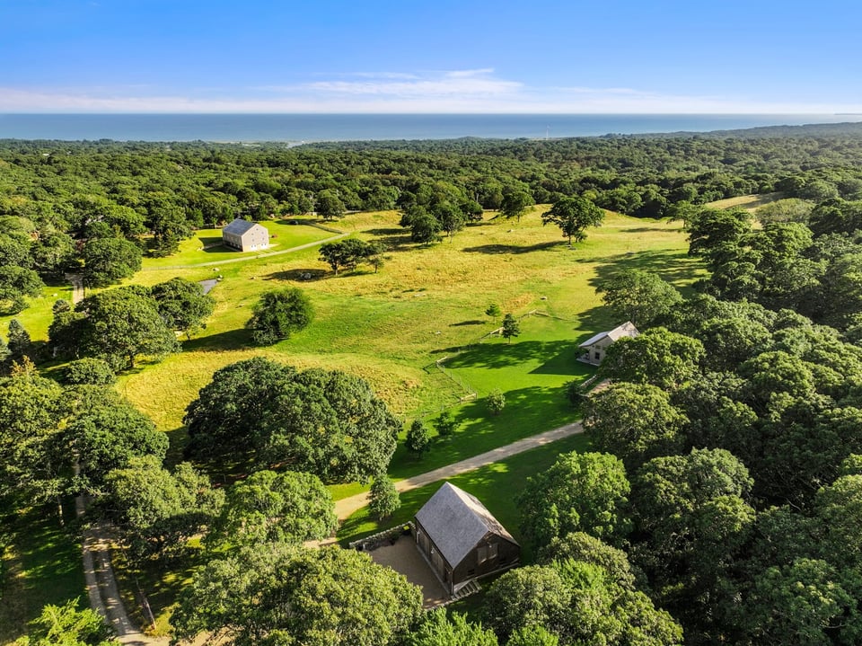 Idyllic Chilmark Farm