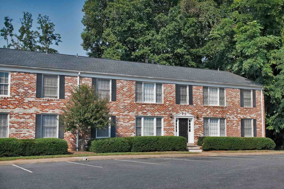 Solomon Court Real Estate Guide / Homes for Sale