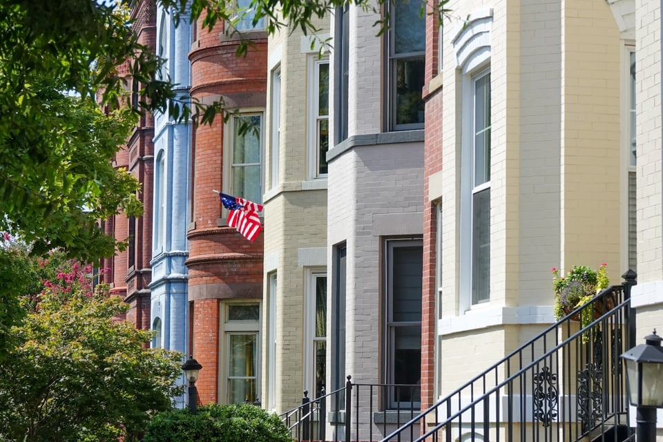 How to Buy and Sell DC Properties Simultaneously Today