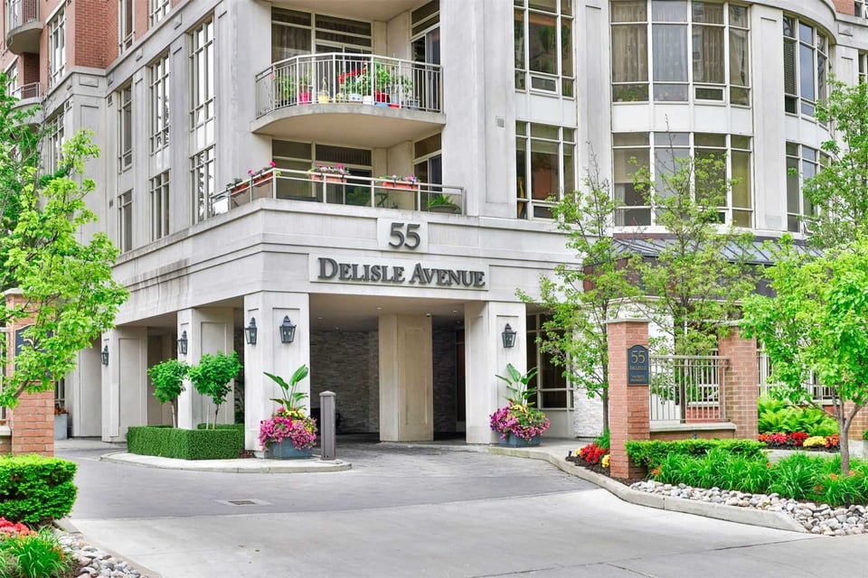 55 Delisle Avenue Unit: 704 | Toronto, ON M4V3C2 | 3 Beds | Jonathan ...