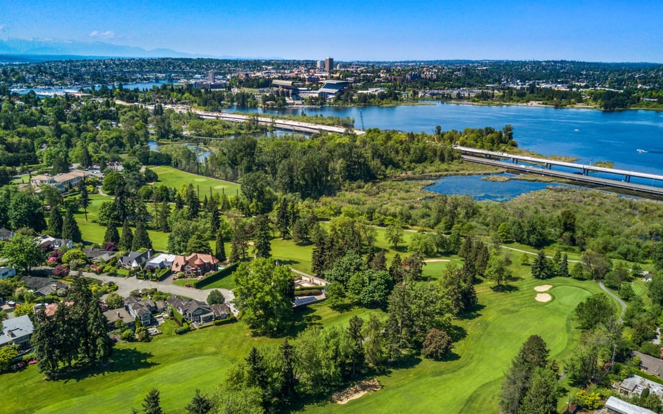 Broadmoor Seattle Real Estate – Discover Luxury Living
