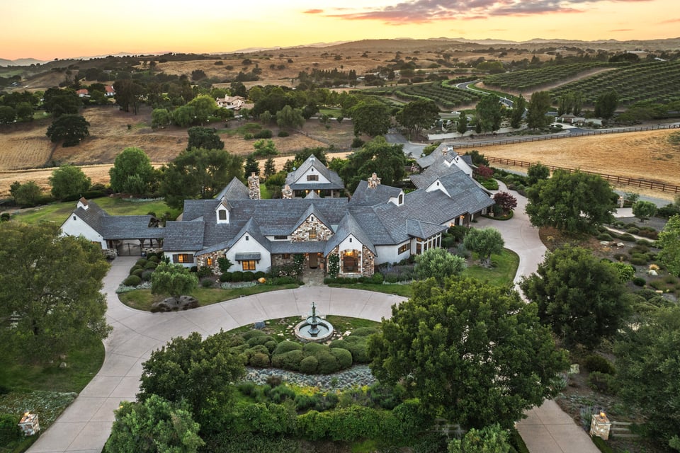 Regency Hills Estate