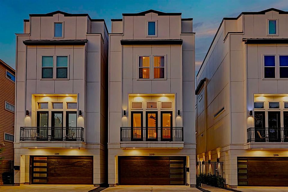 Neighborhood || Greater Third Ward