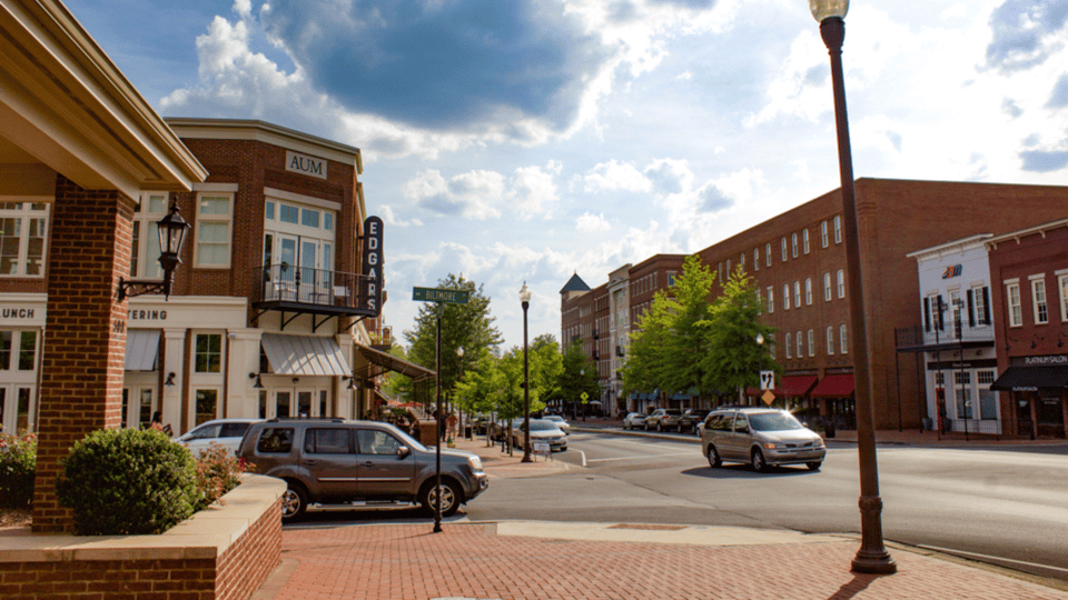 The 3 Most Walkable Neighborhoods in Huntsville and Madison, Alabama