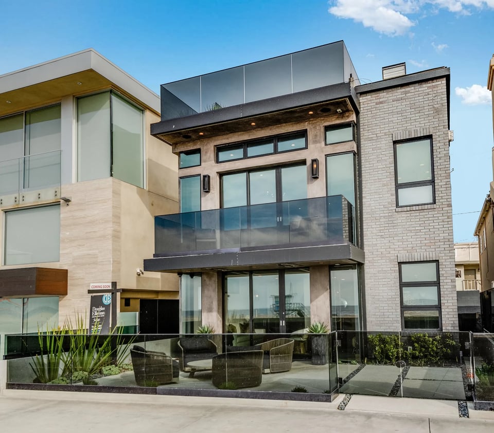 1534 The Strand | 90254 | 4 Beds, 5 Baths