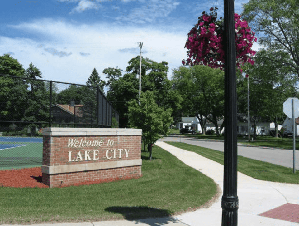 Lake City MI Neighborhood Guide | Explore Homes & Life