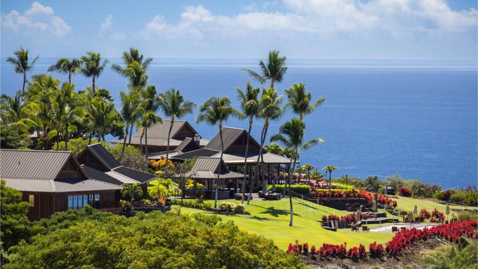 Explore Hokuli‘a – Where Luxury and Natural Beauty Come Together ...