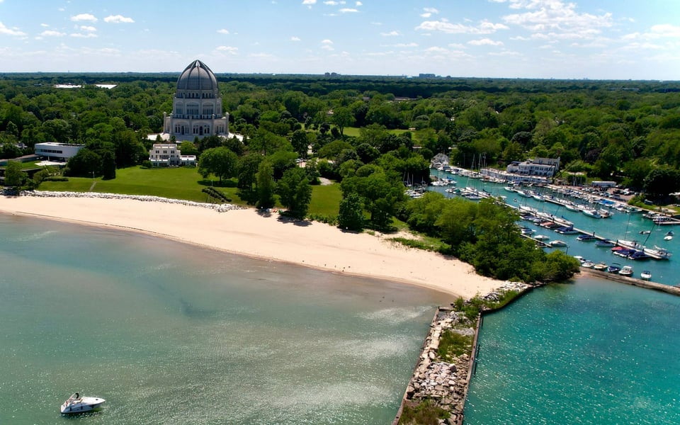 North Shore, IL: Explore Luxury Homes for Sale