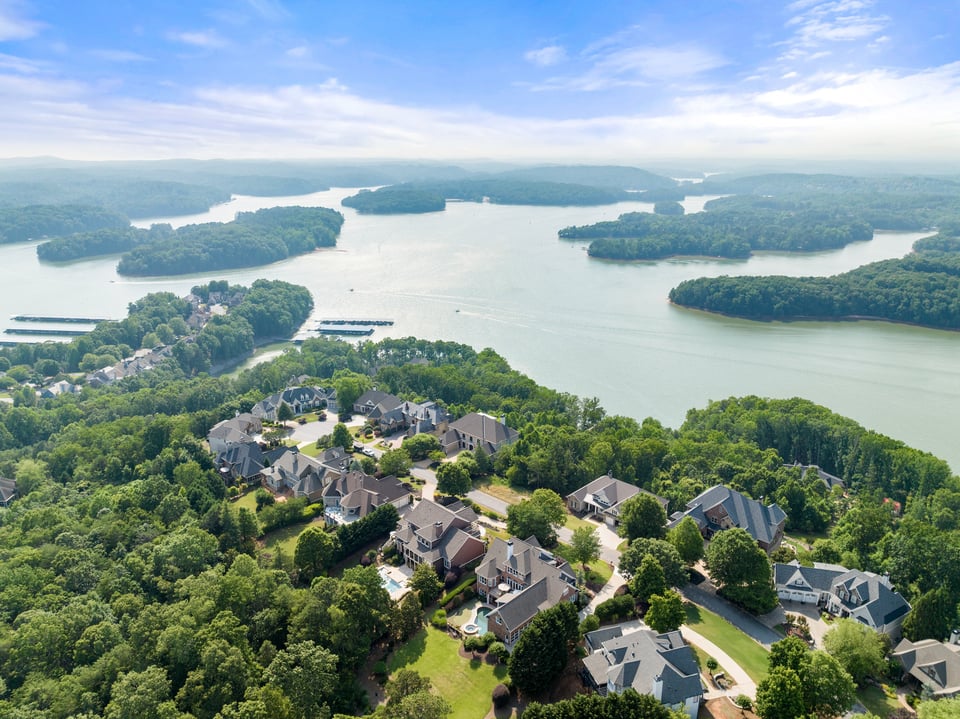 Harbour Point | Neighborhood Guide | Living on Lake Lanier