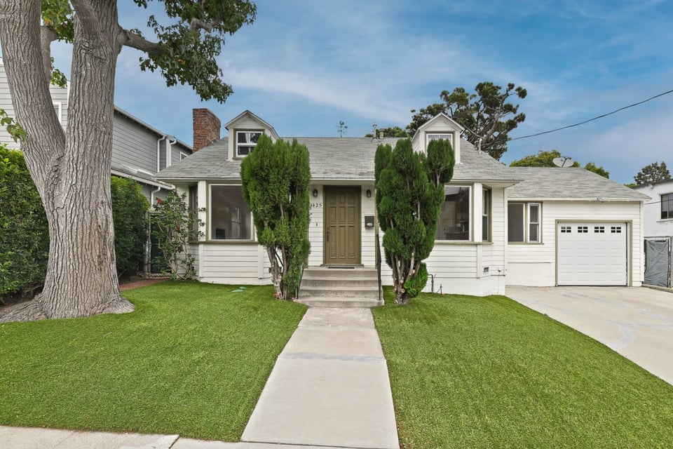 3425 Pearl St | Sunset Park | Tregg Rustad & Peter Maurice