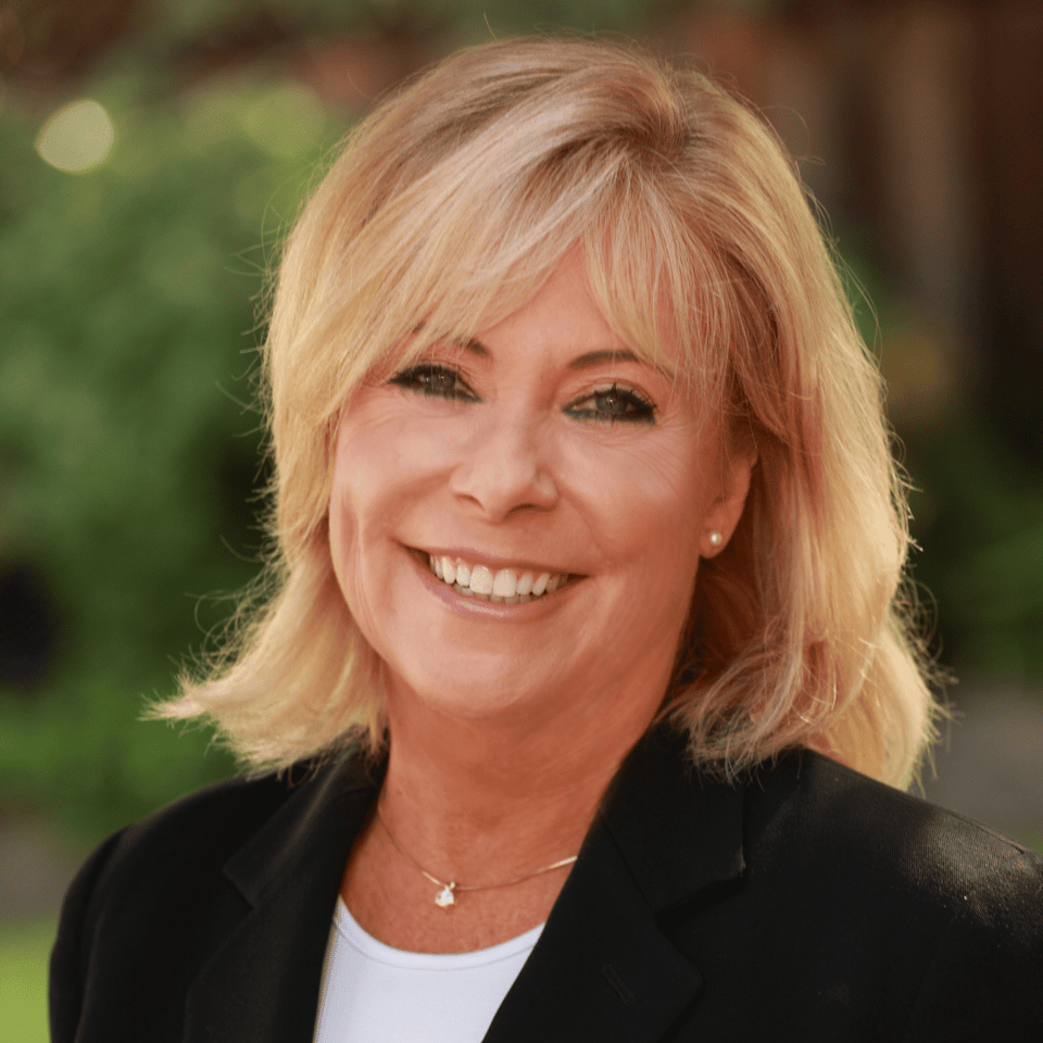 Cindia Kodweis: Your Trusted Real Estate Advisor